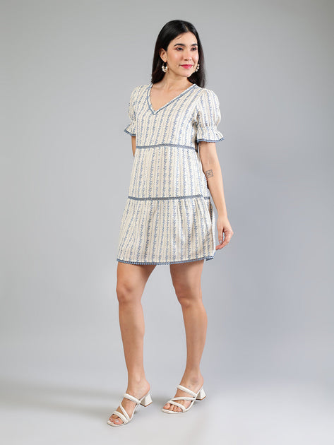 Off White Viscose Printed Dress With Lace Detailing – Peppinos Clothing