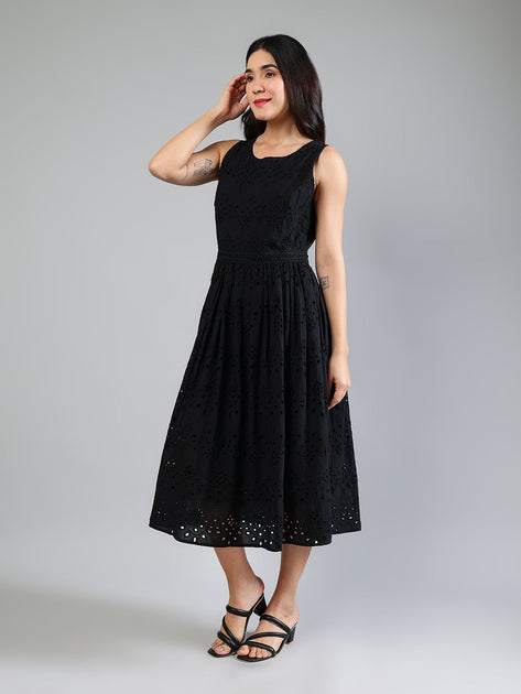 Black Schiffli Dress In Cotton – Peppinos Clothing